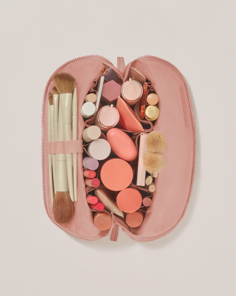 The Medium Blush Traveller - Fold-Down Makeup Bag | Parallelle