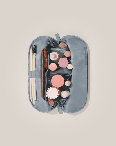The Small Slate Traveller - Fold-Down Makeup Bag | Parallelle
