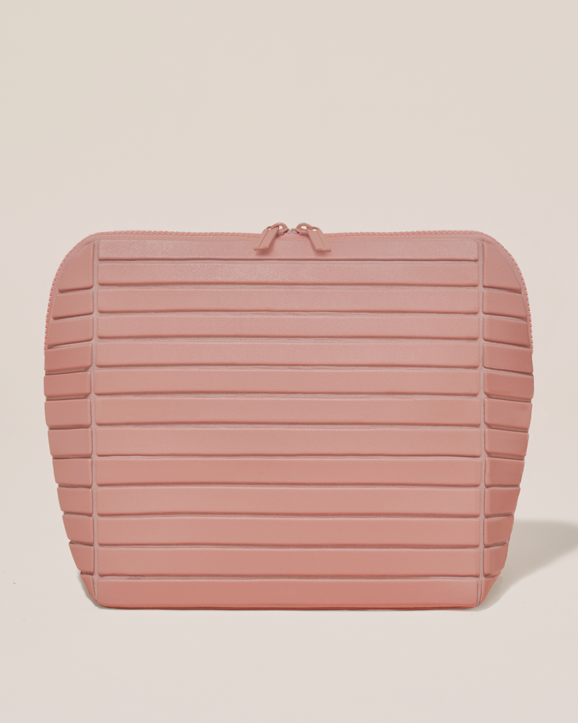 The Large Blush Traveller - Fold-Down Makeup Bag | Parallelle